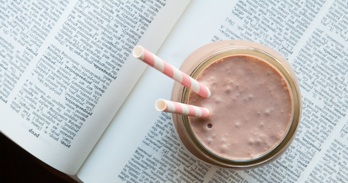 Chocolate-Dipped Strawberry Milkshake - Healthful Pursuit